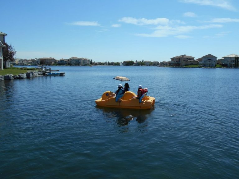 Calgary Lake Communities: 16 Best Lake Communities in 2025
